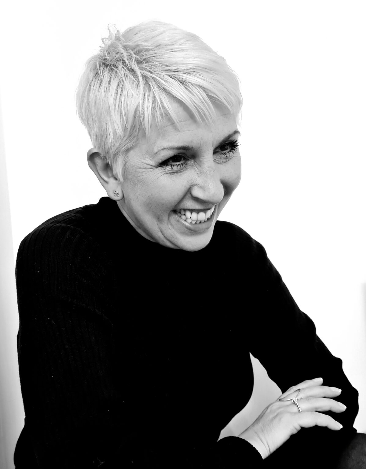 Slackline Sleepover Playwright, Linda Jane Butler - Slackline Productions